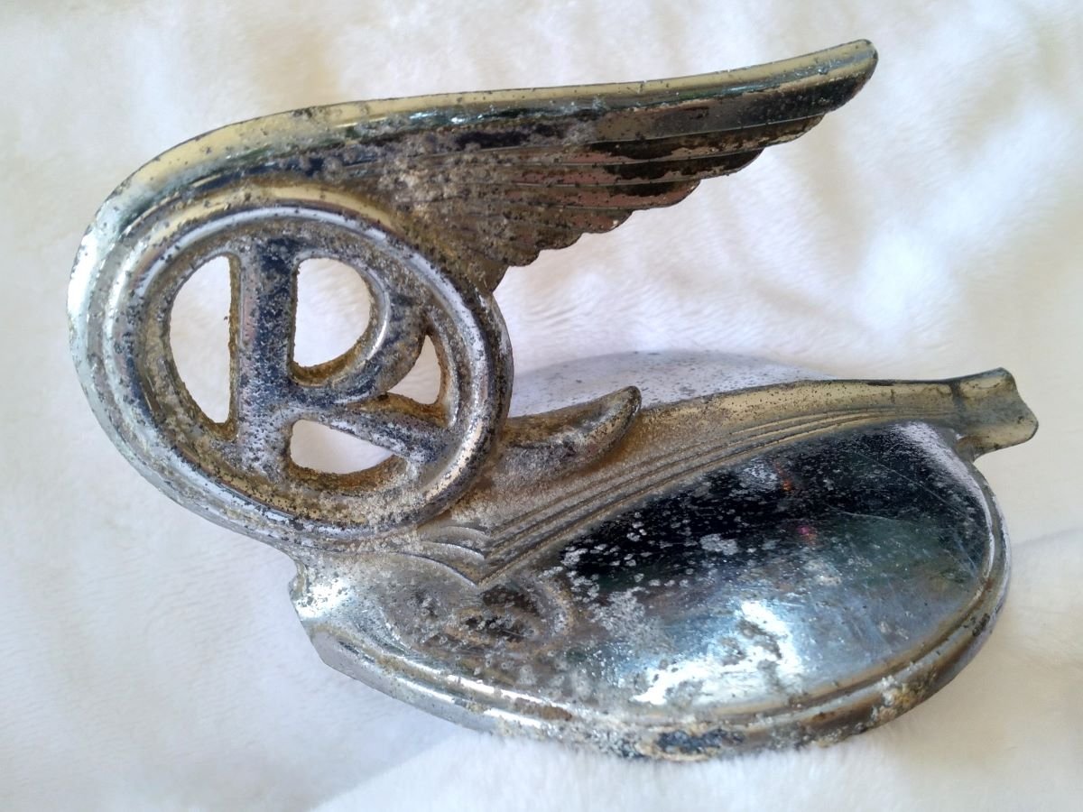 A Rare Radiator Cap – American Car Historian
